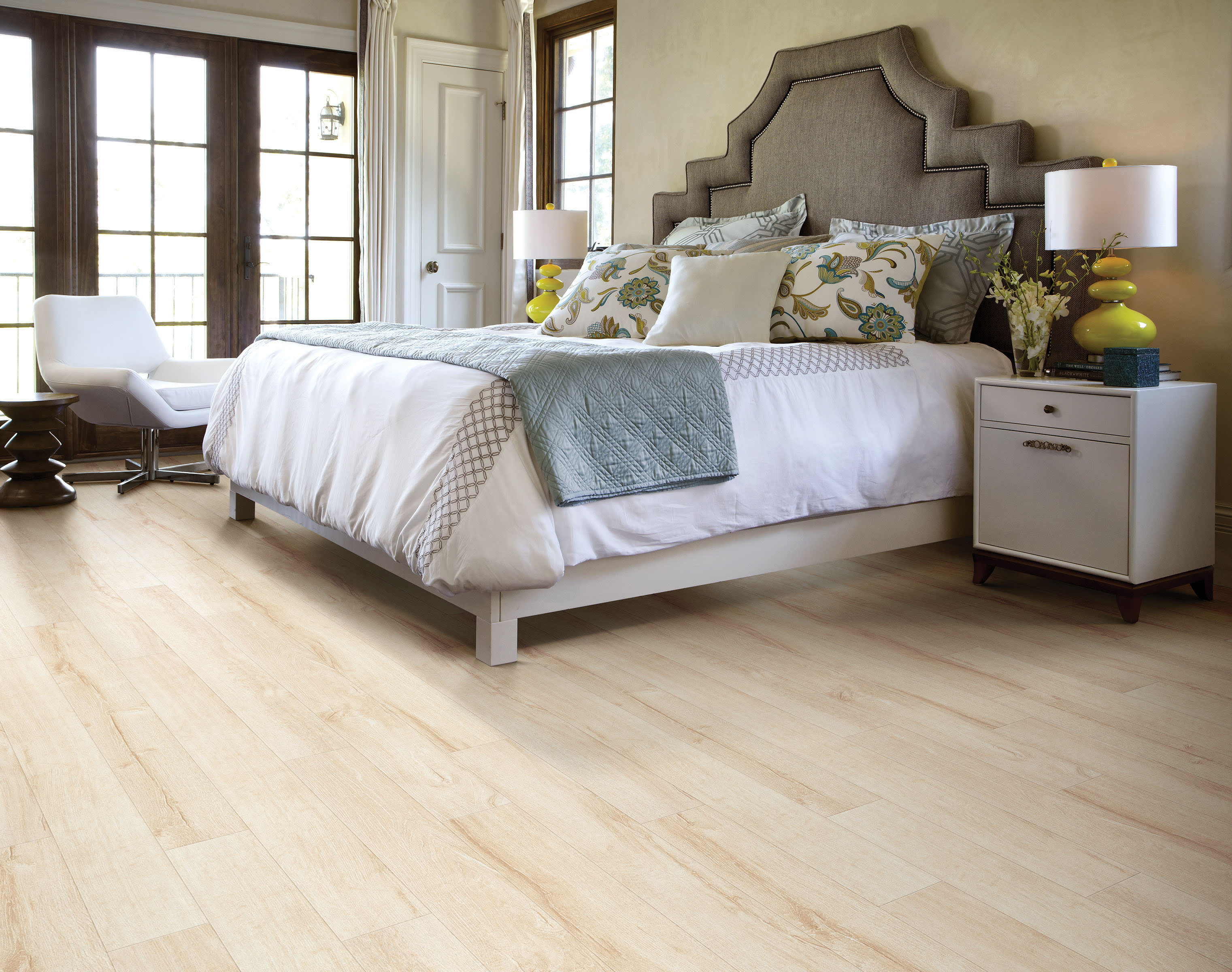 Explore the Practical Elegance of Wood Laminate Flooring